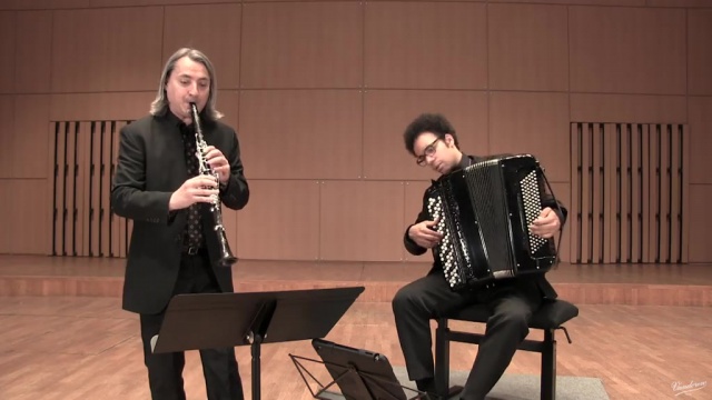 Florent Héau et Théo Ould: "Préludes de danse" n°5 - Witold Lutoslawski