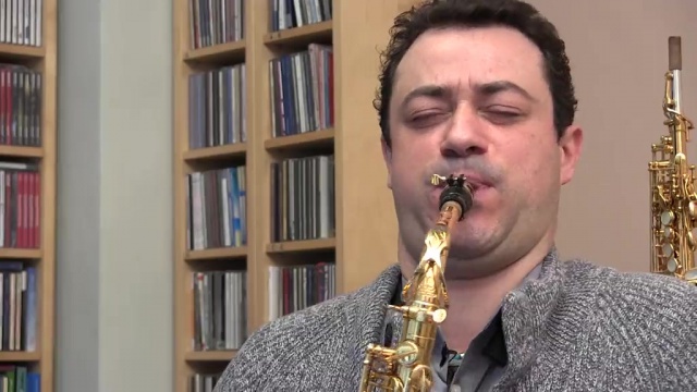 Trial of the new V21 reed for saxophone by Jérôme Laran (Chinese version)
